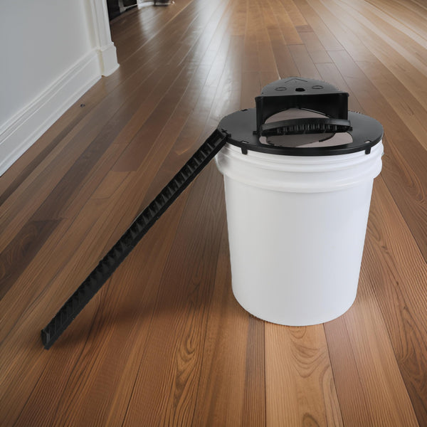 GARDENGUARDIAN - Mouse Trap Bucket Lid - 5 Gallon Bucket Mouse Trap ...